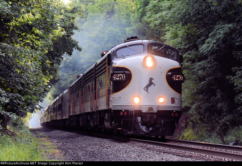 NS 4270 Train 955 OCS